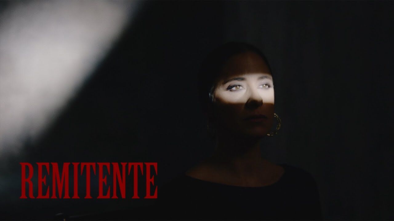 El significado de Remitente de María Peláe: el recuerdo a la 'desbandá ...