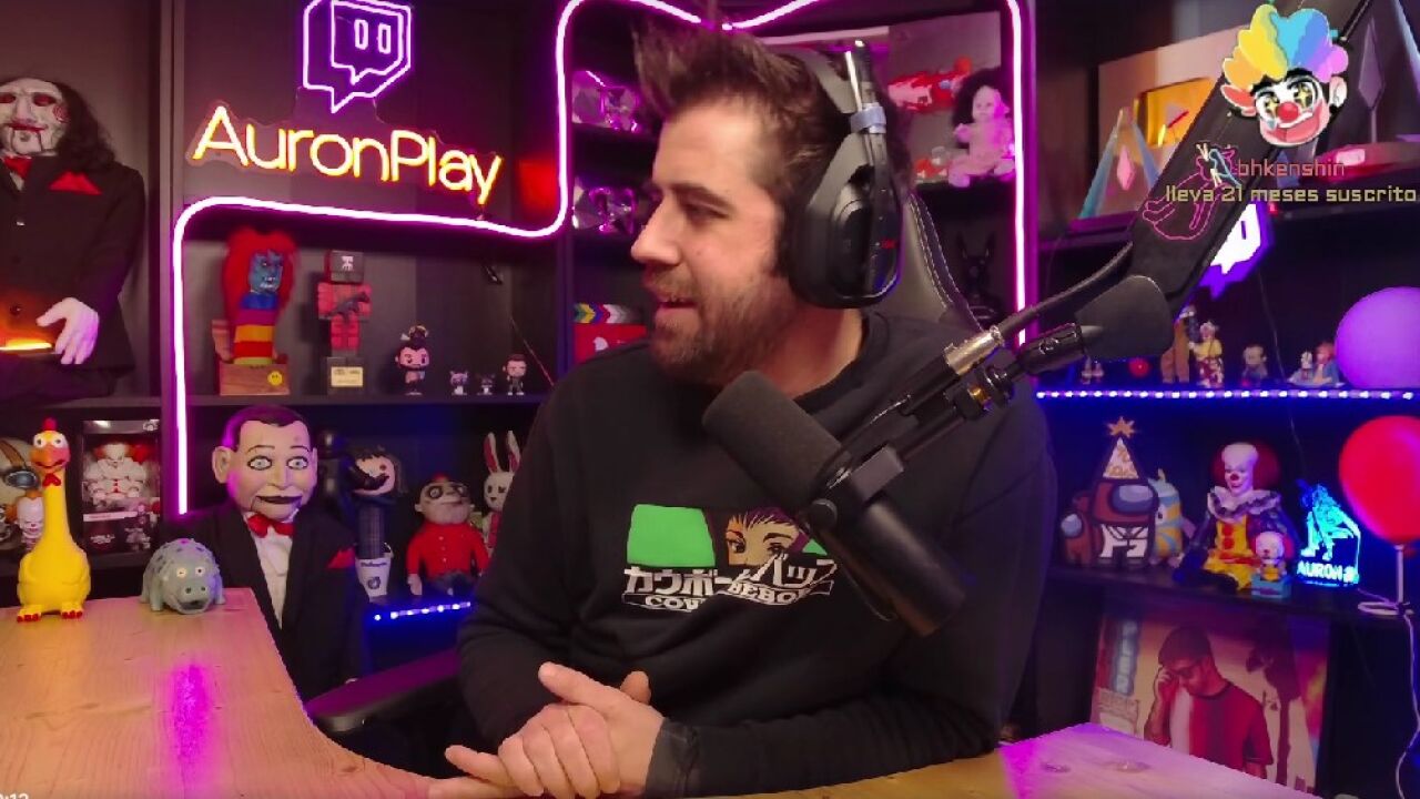 Auron confirma la fecha de su operación y asegura que se ausentará todo ...