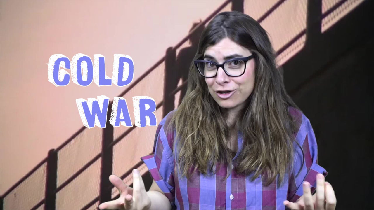 Isa Calderón habla de 'Cold war' en Reviews Fuertecitas